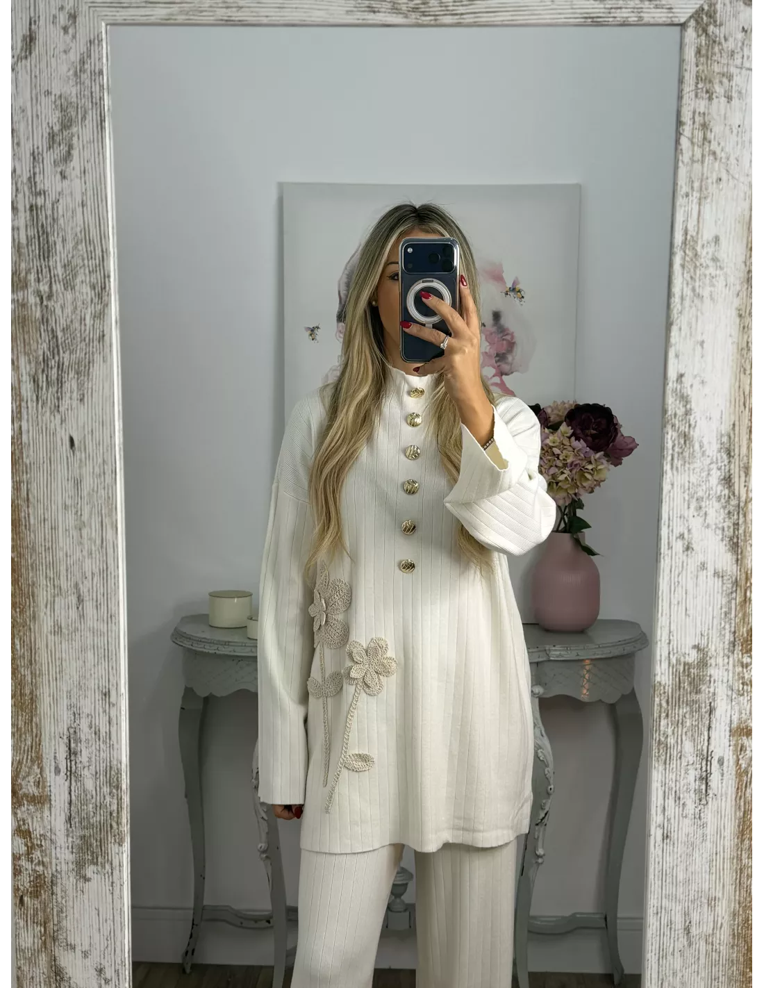 Conjunto Flor crochet hueso